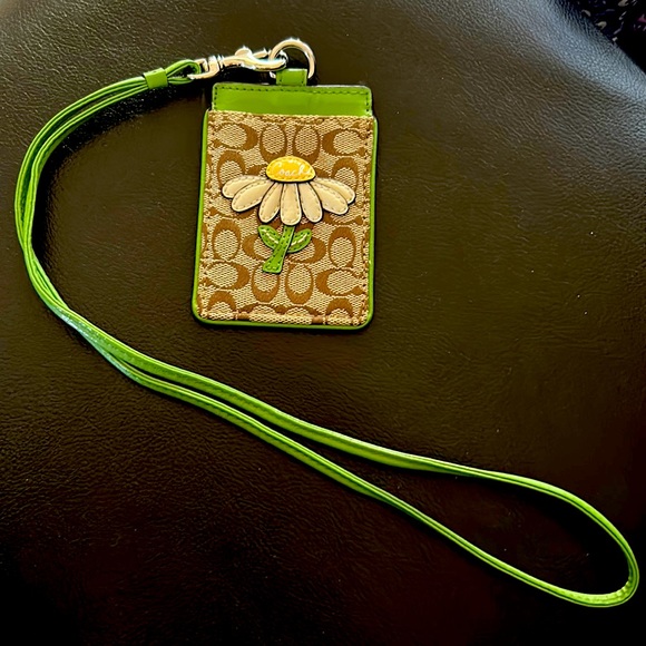 Coach | Accessories | Coach Flower Daisy Lanyard Beautiful Super Cute ...